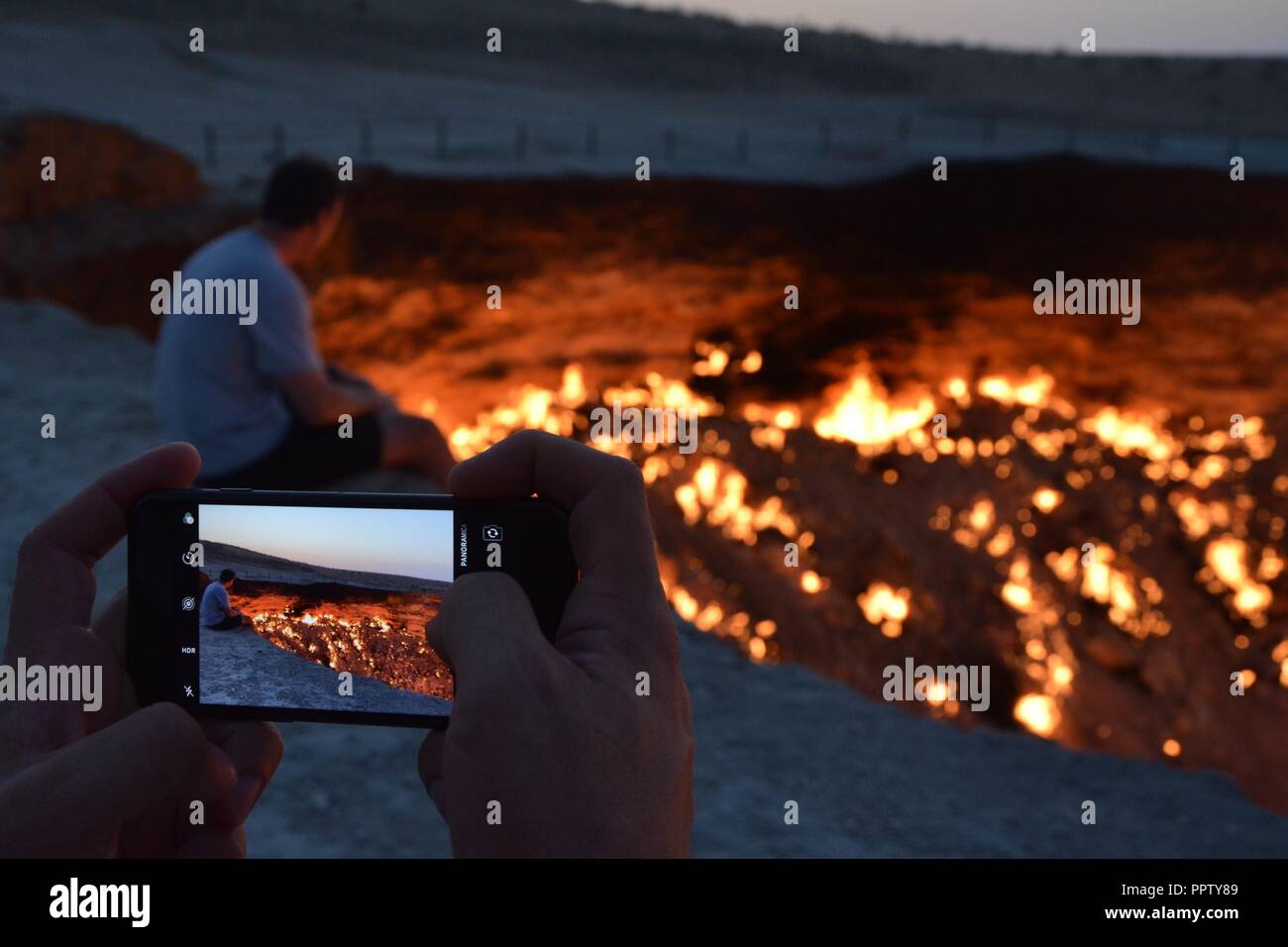 Derweze gas crater hi-res stock photography and images - Alamy