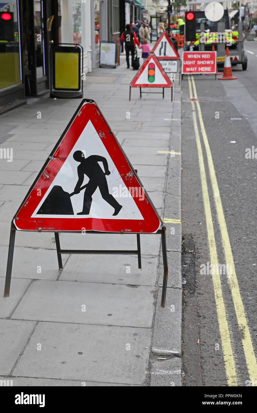 Sign repair works barrier hi-res stock photography and images - Alamy