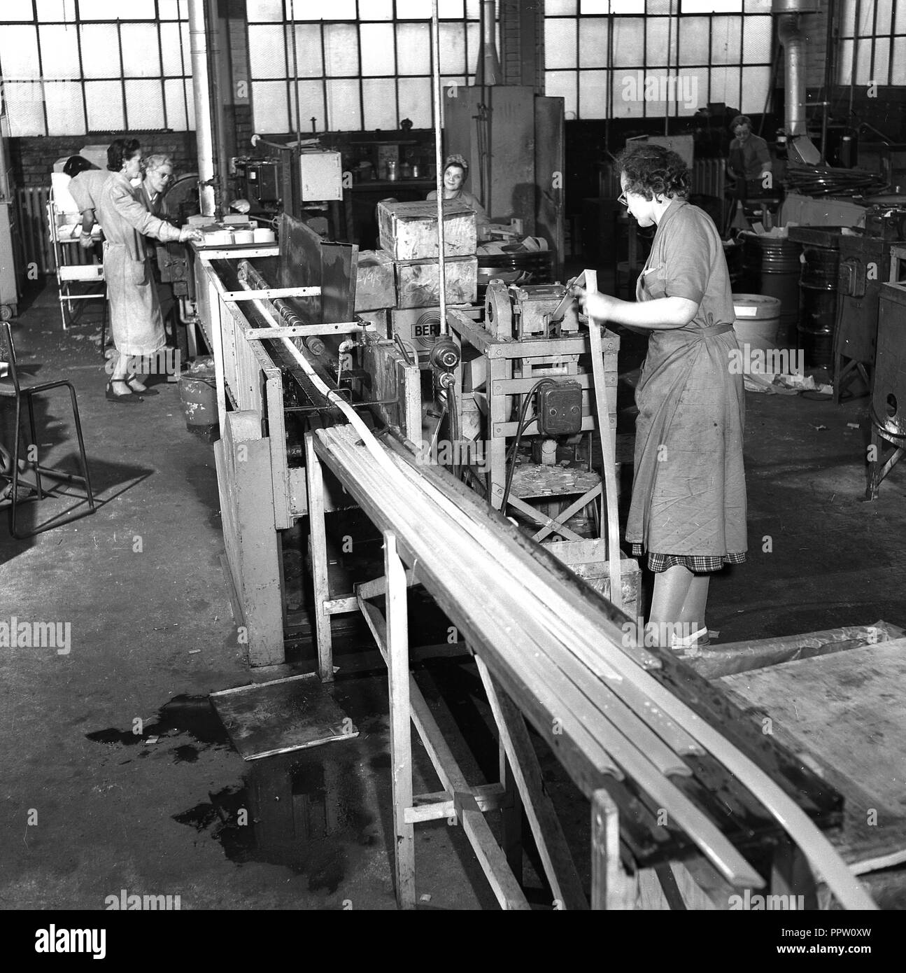 British electrical and manufacturing company hi-res stock photography ...