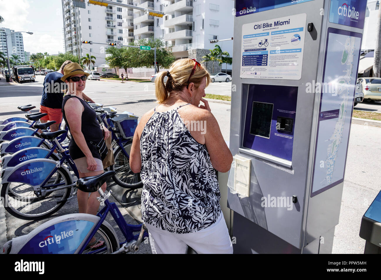 Citi bike miami hi-res stock photography and images - Alamy
