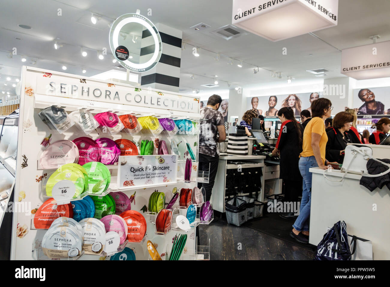Sephora High Resolution Stock Photography and Images - Alamy