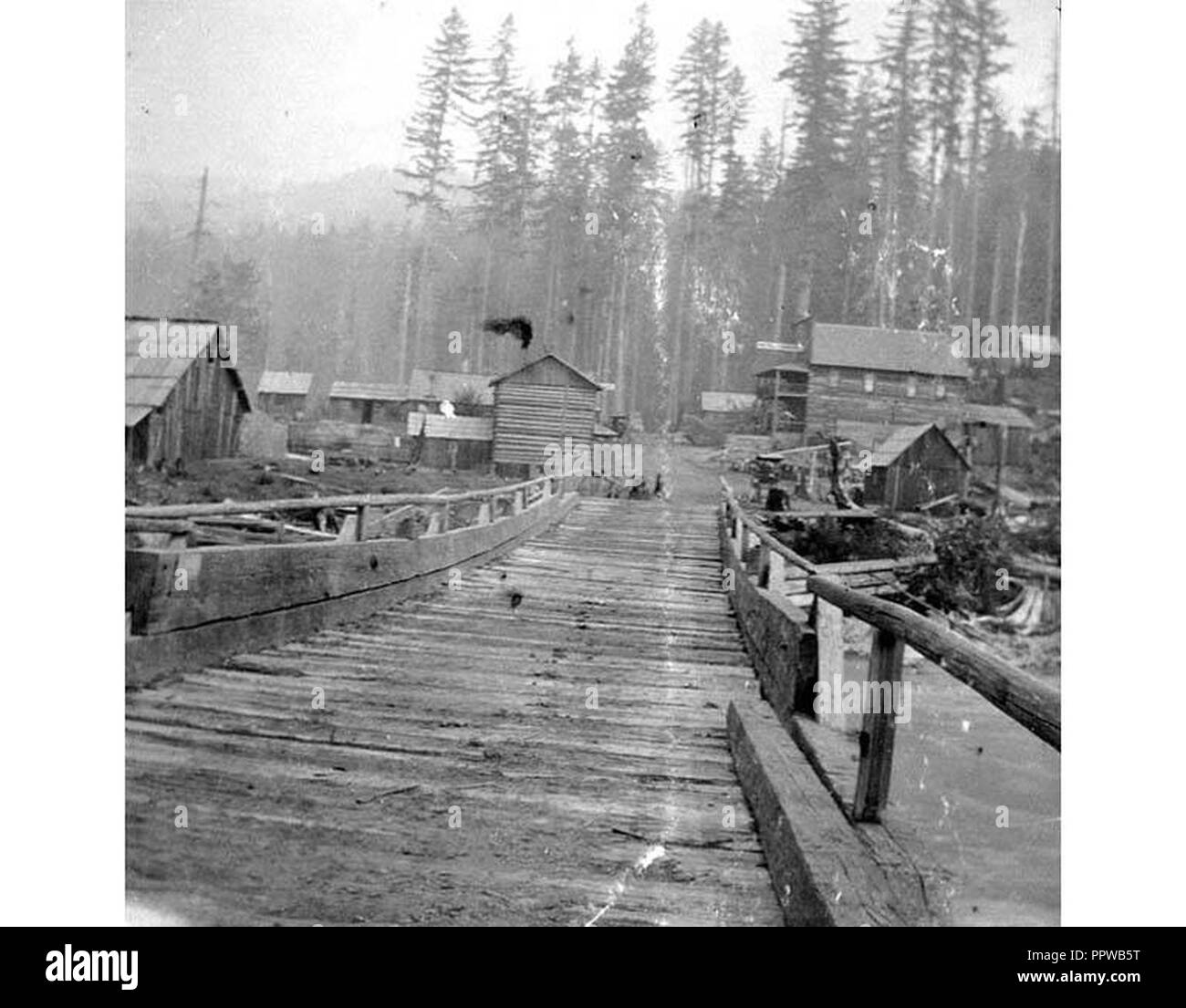 Nisqually river bridge hi-res stock photography and images - Alamy