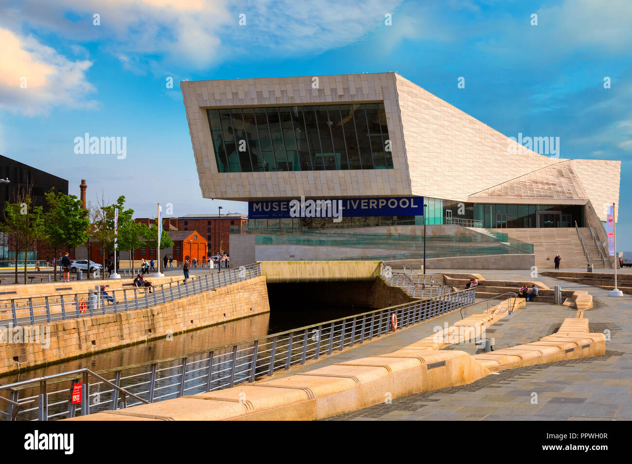 The Museum of Liverpool at the Merseyside Stock Photo - Alamy