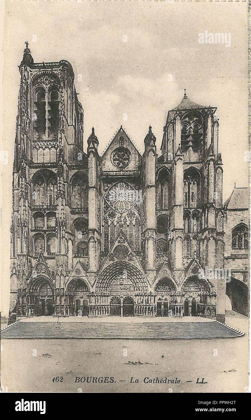 Cathédrale de bourges hi-res stock photography and images - Alamy
