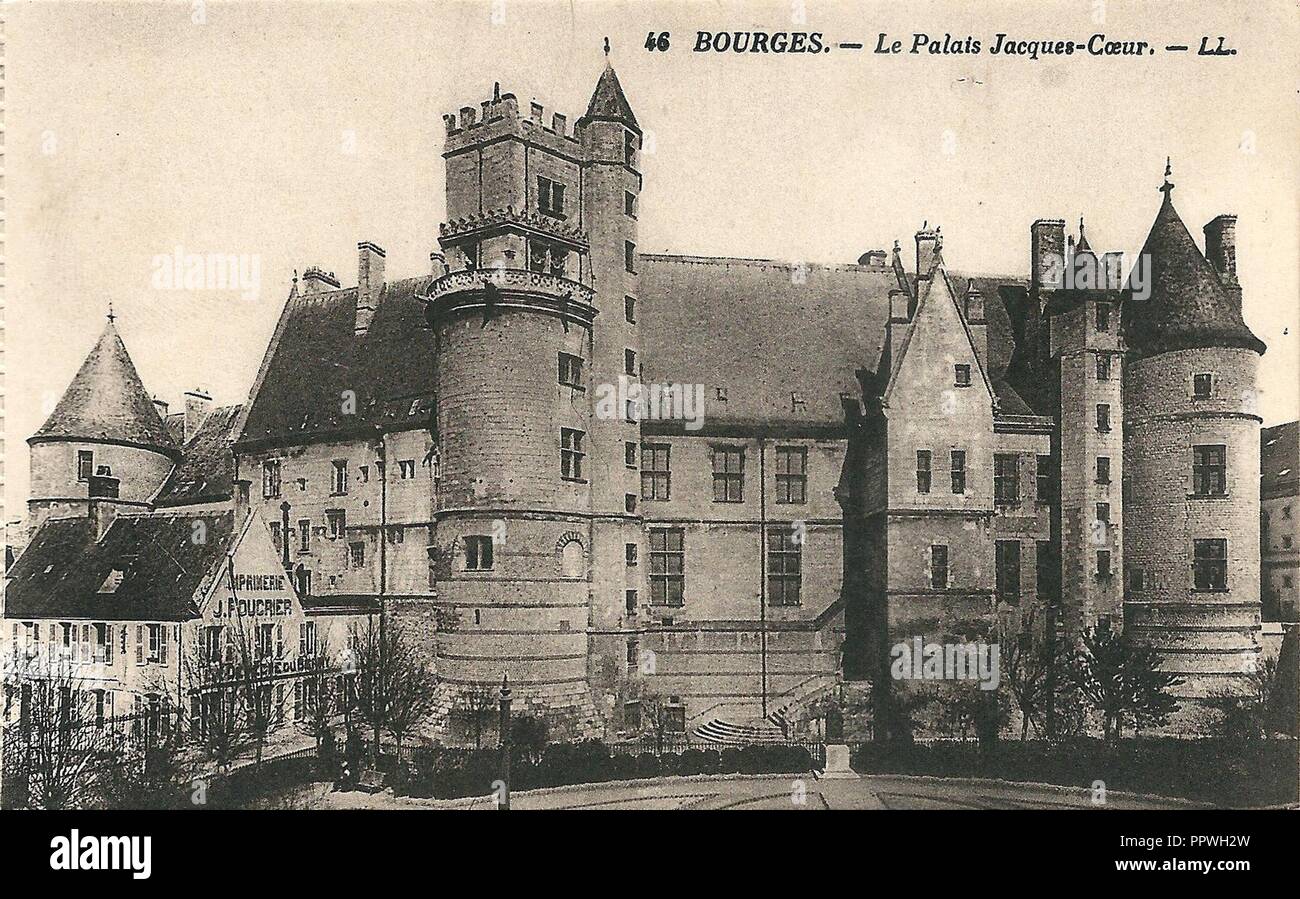 Bourges-FR-18-CPA-palais Jacques Coeur-1 Stock Photo - Alamy