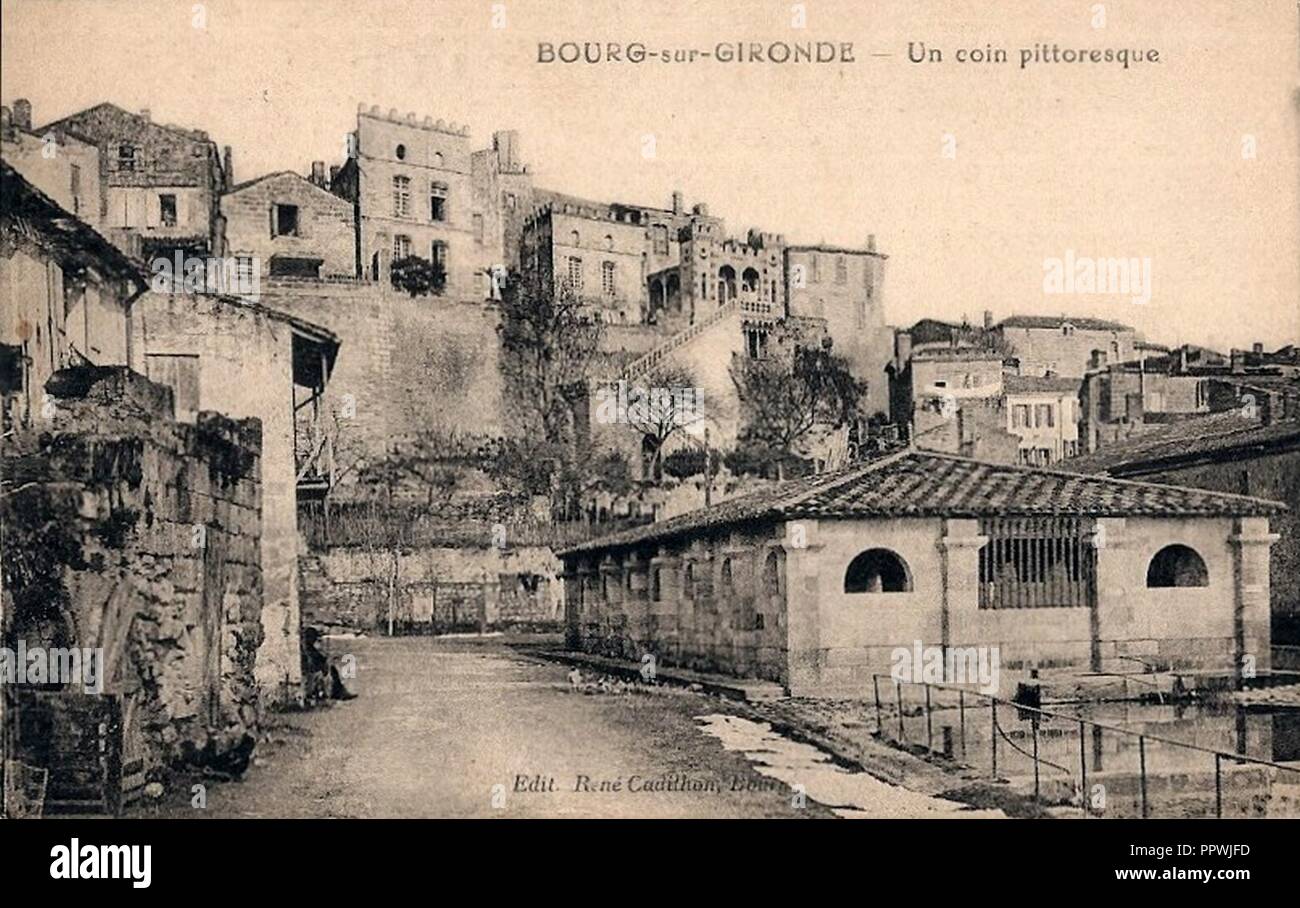 Bourg - Ville-haute 1 Stock Photo - Alamy