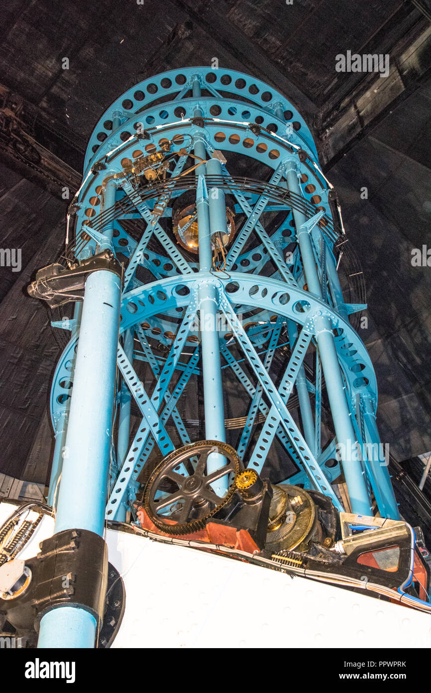 The 100 inch reflective telescope at the Mount Wilson Observatory in ...