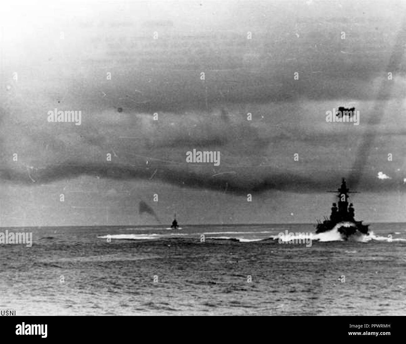 Uss dakota Black and White Stock Photos & Images - Alamy