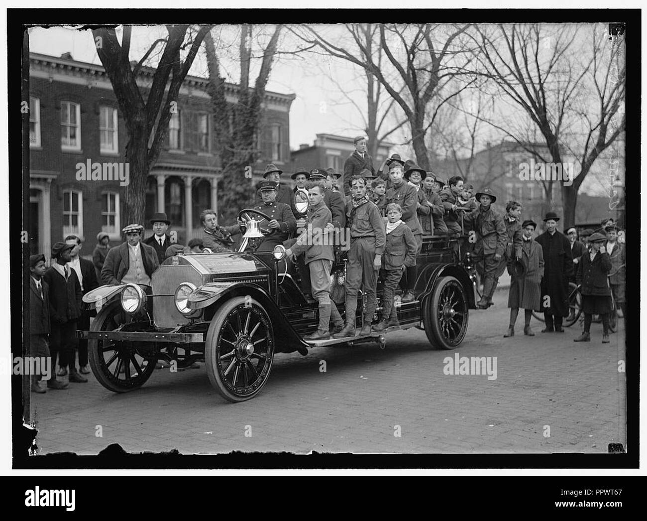 BOY SCOUTS FIRE DRILL Stock Photo - Alamy