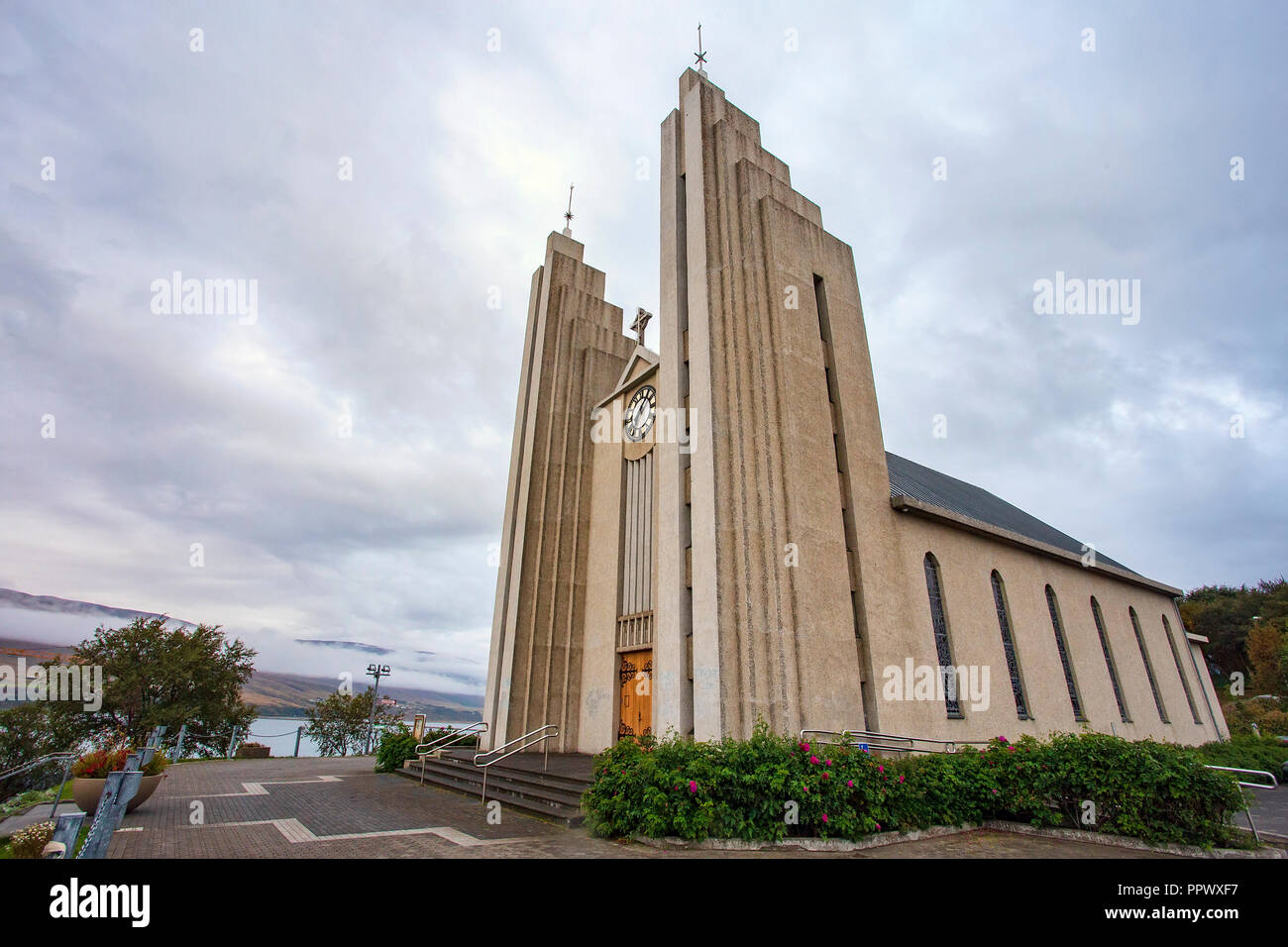 Akureyrarkirkja hi-res stock photography and images - Alamy