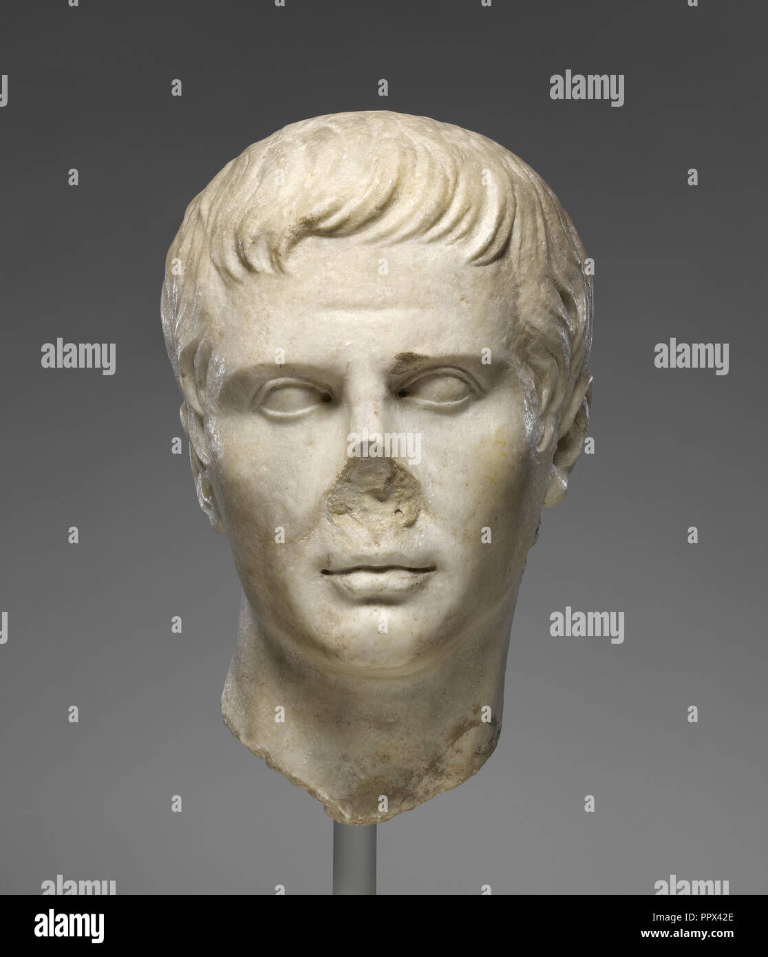 Portrait Head; Roman Empire; early 1st century; Marble; 31 cm, 12 3,16 ...