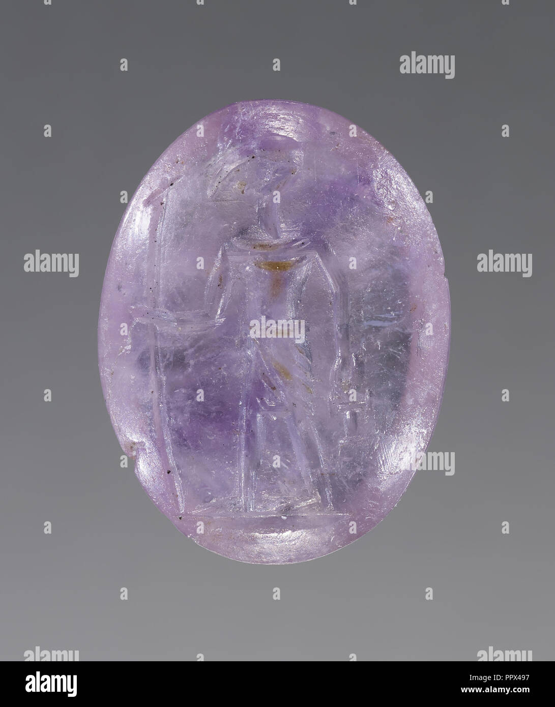 Amethyst gem hi-res stock photography and images - Alamy
