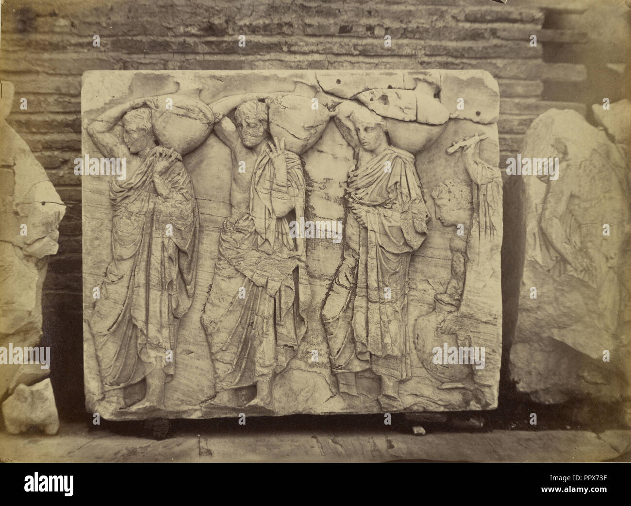Frieze parthenon hi-res stock photography and images - Alamy