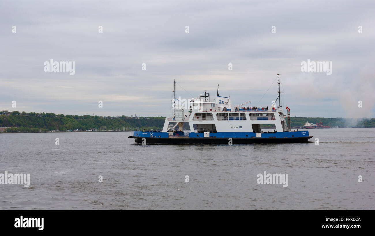 Quebec port cruise ship hi-res stock photography and images - Alamy
