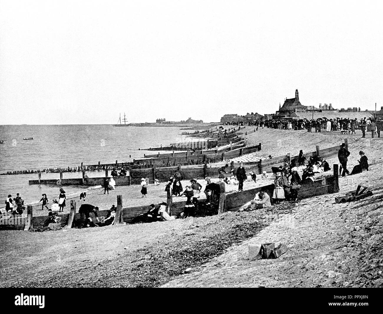 Sheerness beach hi-res stock photography and images - Alamy