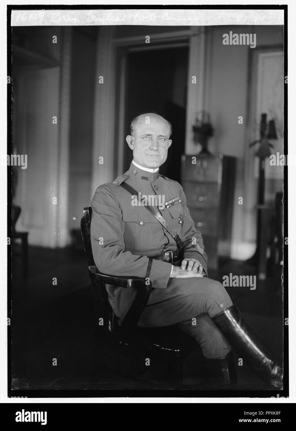 General connor hi-res stock photography and images - Alamy