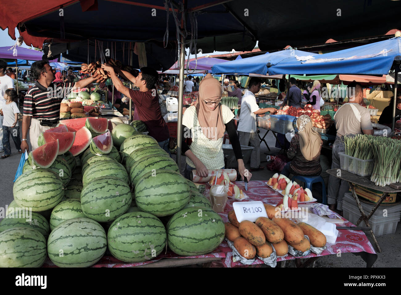 Fast food at kota kinabalu hi-res stock photography and images - Alamy