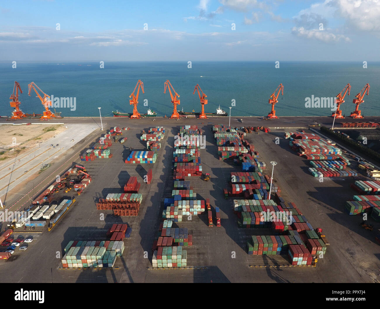 Tieshan hi-res stock photography and images - Alamy