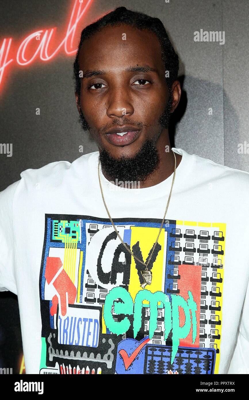 Cj fly hi-res stock photography and images - Alamy