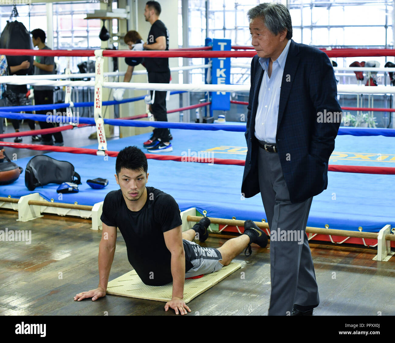 Tokyo, Japan. 27th Sep, 2018. (L-R) Ryota Murata, Akihiko Honda Boxing ...