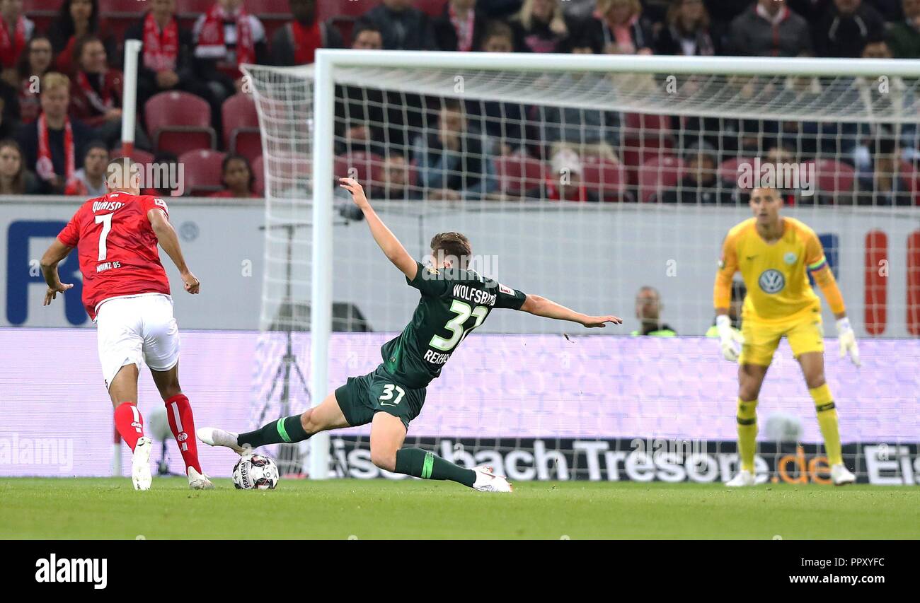 Mainz, Deutschland. 26th Sep, 2018. firo: 26.09.2018 Football, Football ...
