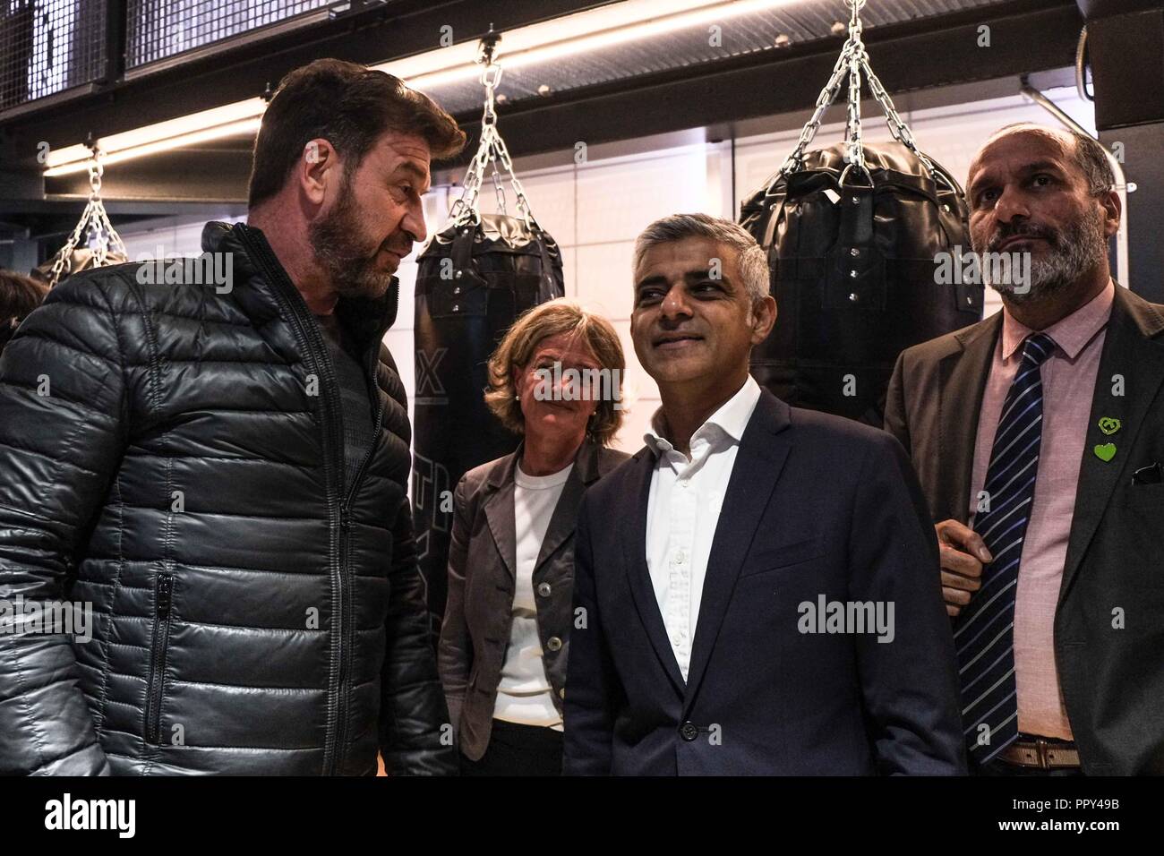 Nick campbell boxing hi-res stock photography and images - Alamy