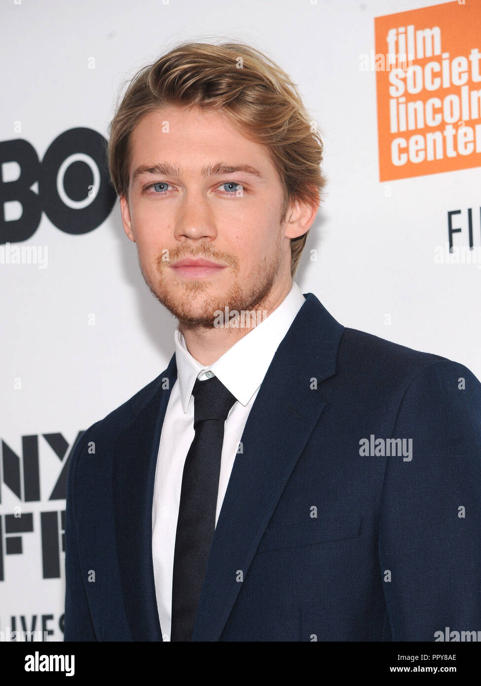 Joe alwyn hi-res stock photography and images - Alamy