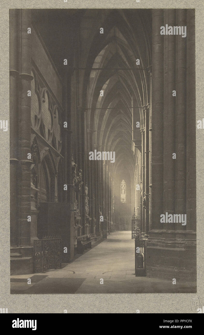 The nave westminster abbey hi-res stock photography and images - Alamy