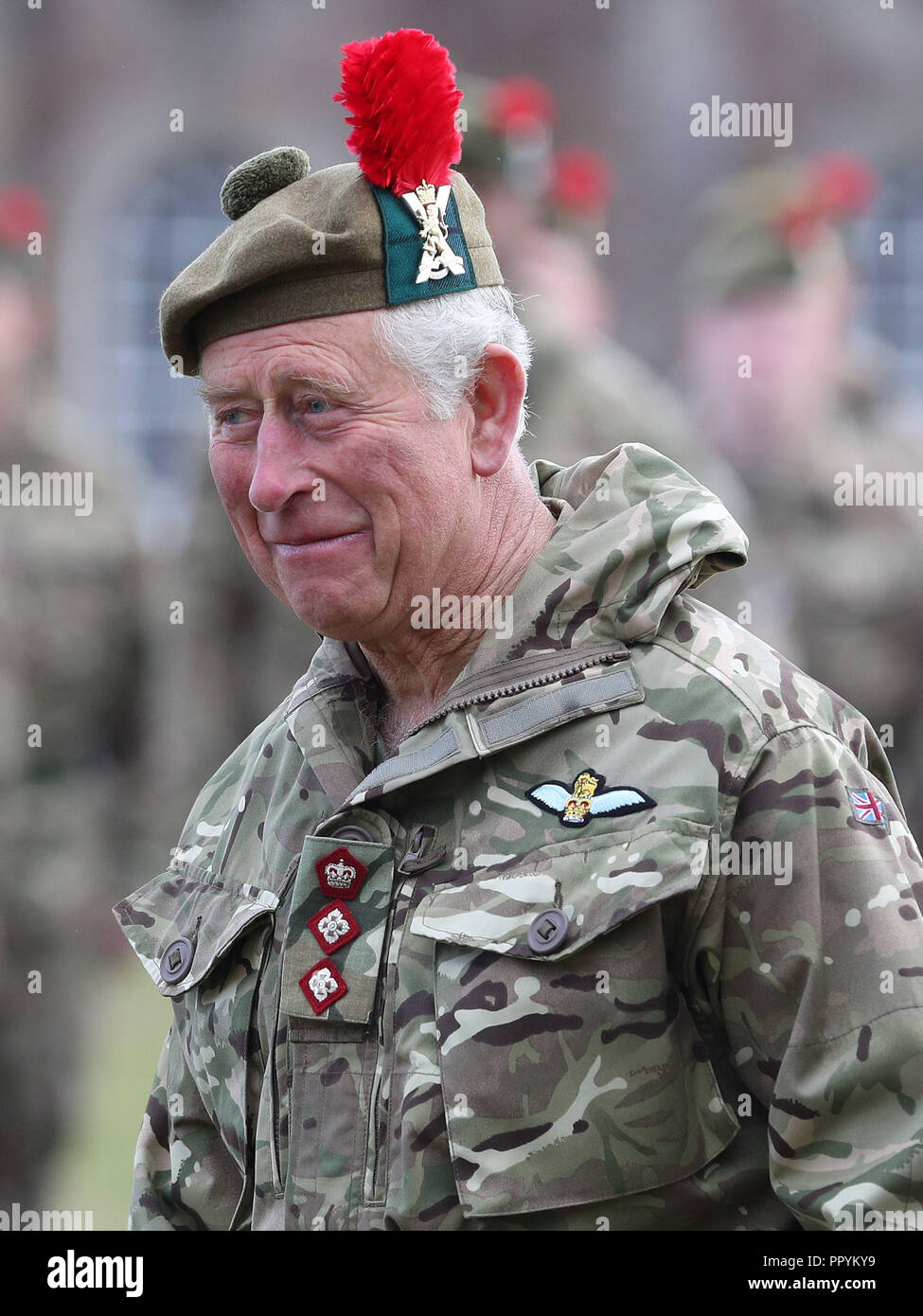 Soldiers from the royal regiment of scotland 3 scots hi-res stock ...