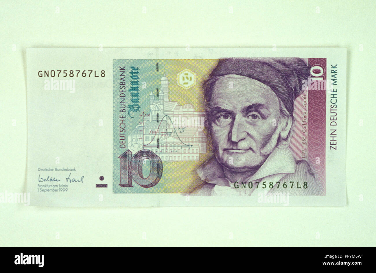 10 deutsche mark banknote hi-res stock photography and images - Alamy