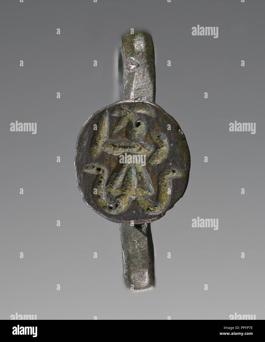 Ring with Engraved Bezel; Roman Empire; 2nd - 4th century; Metal alloy ...