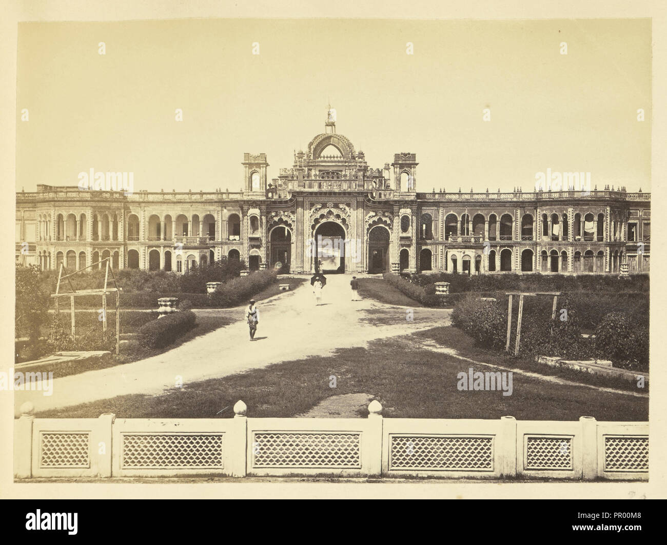 Lucknow, india, gateway to kaiserbagh hi-res stock photography and ...