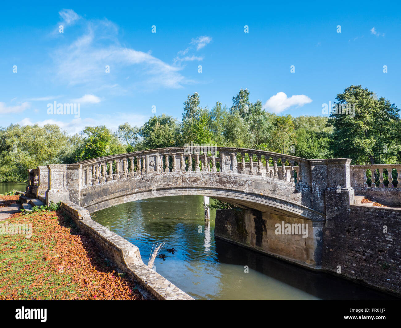 Iffley Lock, River Thames, Oxford, Oxfordshire, England, UK, GB Stock ...