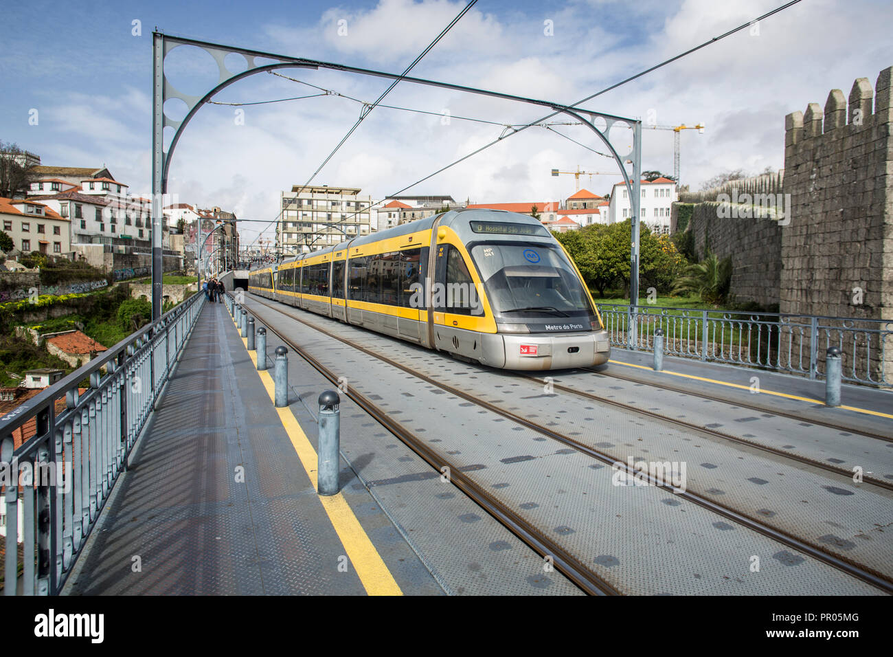 Douro historical train hi-res stock photography and images - Alamy