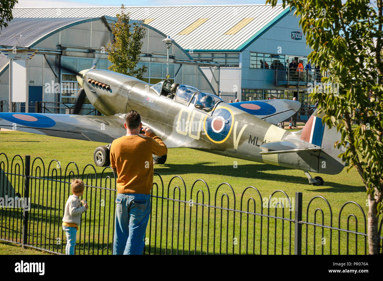 Sywell aerodrome hi-res stock photography and images - Alamy