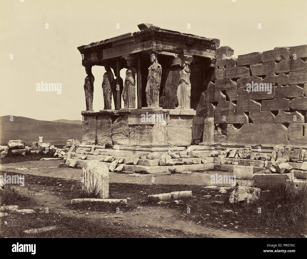 Cariatides hi-res stock photography and images - Alamy