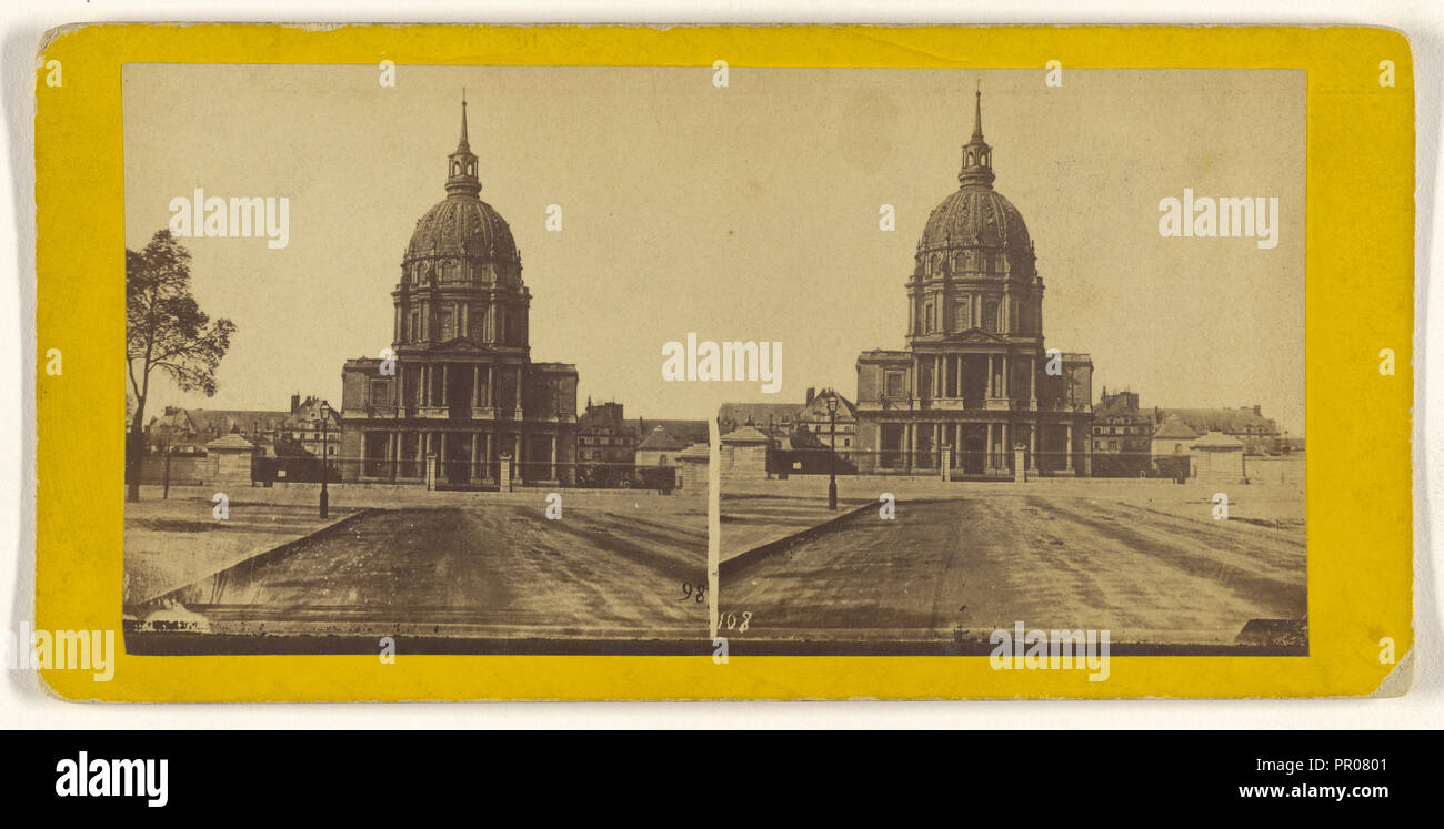 Silver building hi-res stock photography and images - Alamy