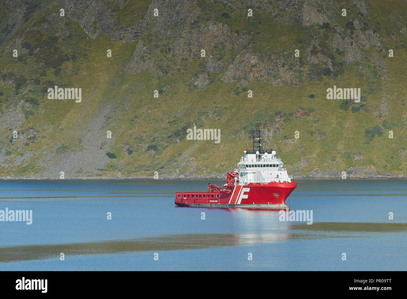 Offshore tug hi-res stock photography and images - Alamy