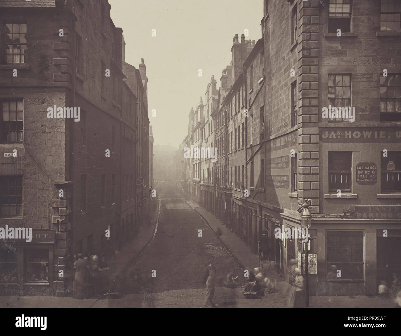 Bell Street, from High Street; Thomas Annan, Scottish,1829 - 1887 ...