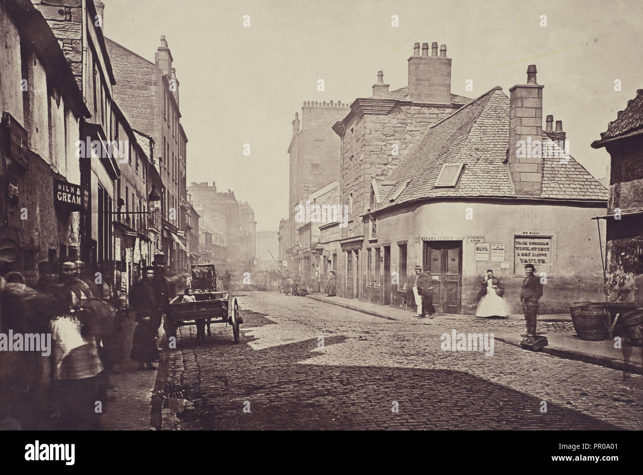Main Street, Gorbals, looking North; Thomas Annan, Scottish,1829 - 1887 ...