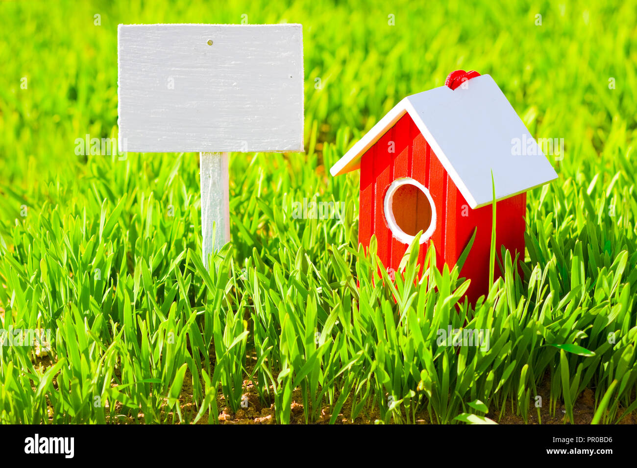 Home for sale signboard hi-res stock photography and images - Alamy