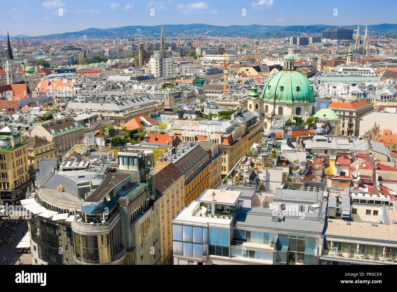 Stephansdom quarter hi-res stock photography and images - Alamy