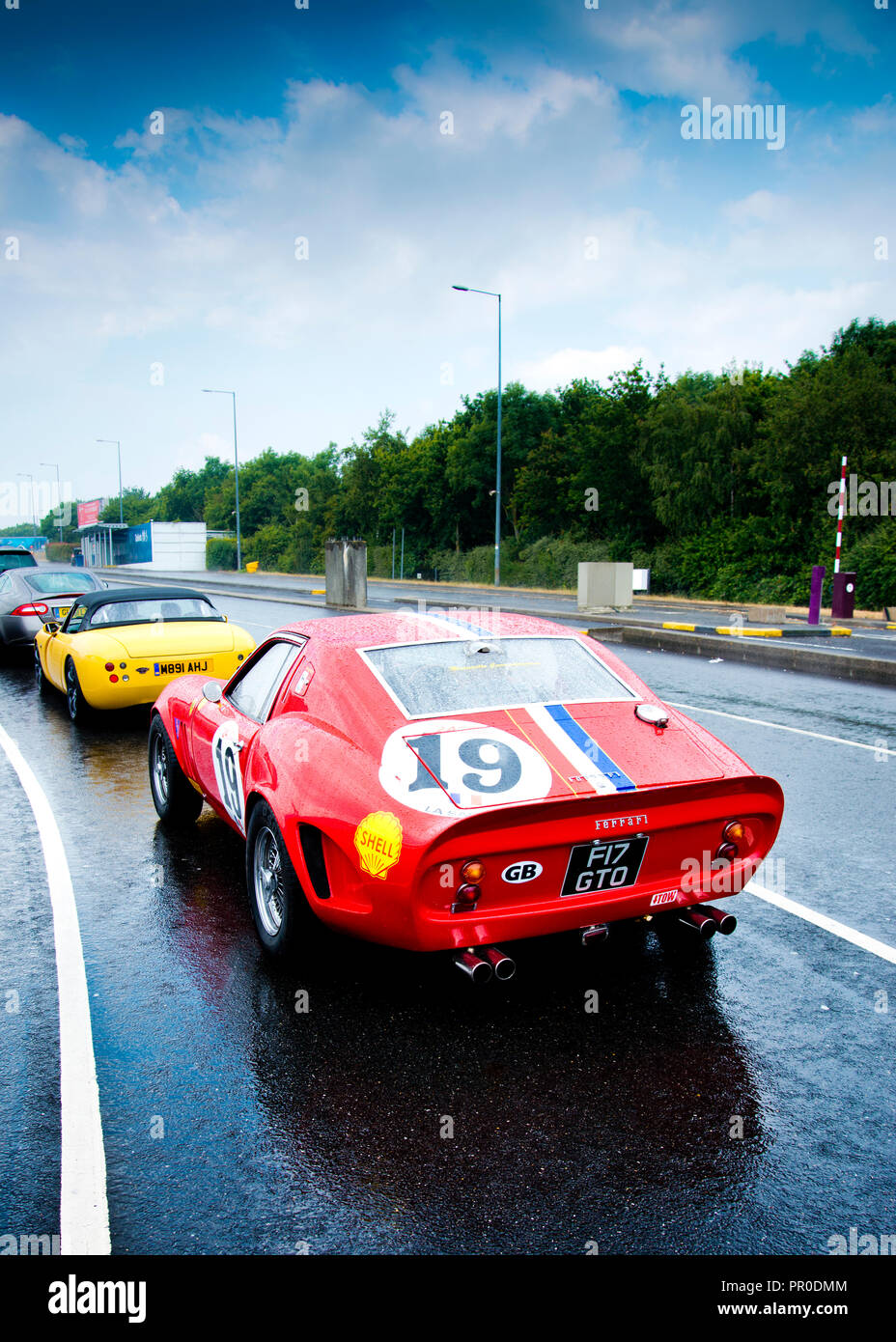 Ferrari 250 gto racing hi-res stock photography and images - Alamy