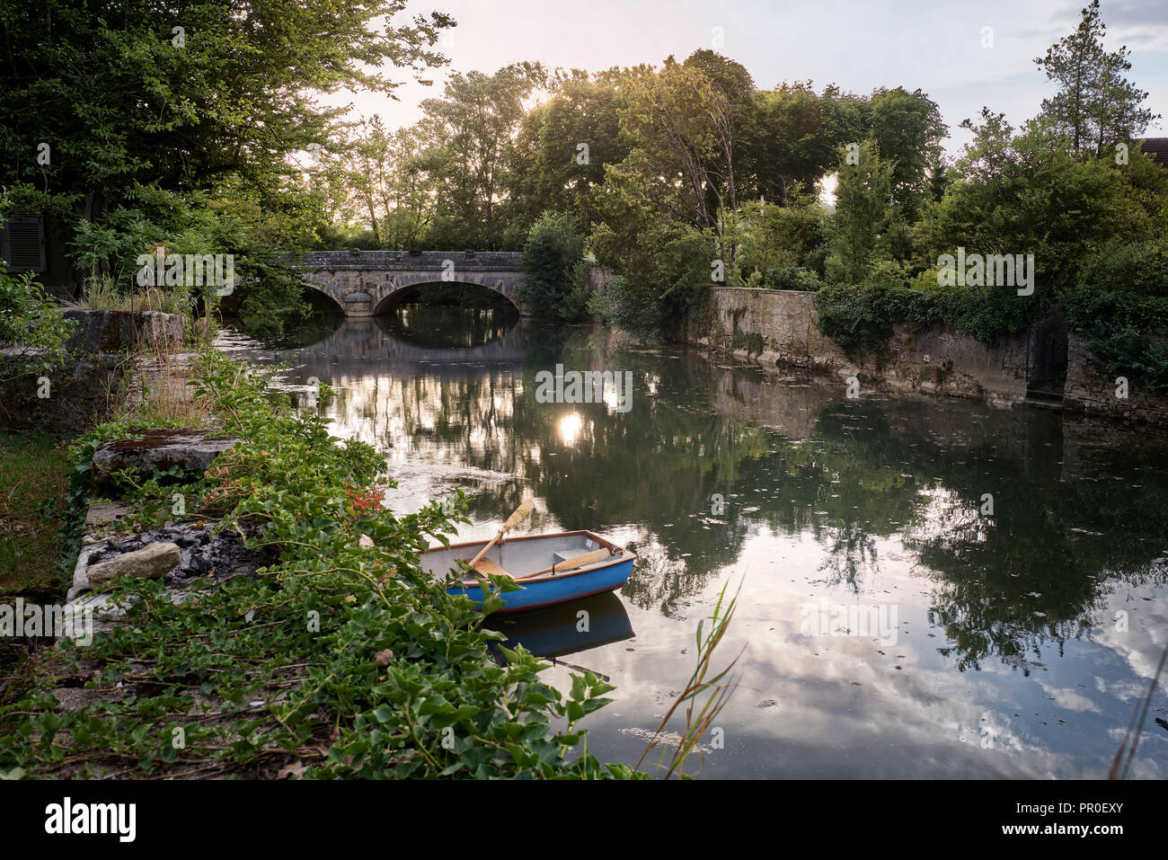 Old Stone Bridge Over Water Stock Photos & Old Stone Bridge Over Water ...