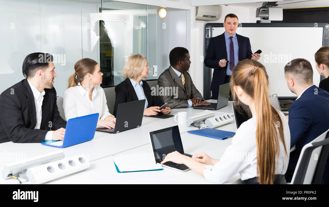 Boss members business team hi-res stock photography and images - Alamy