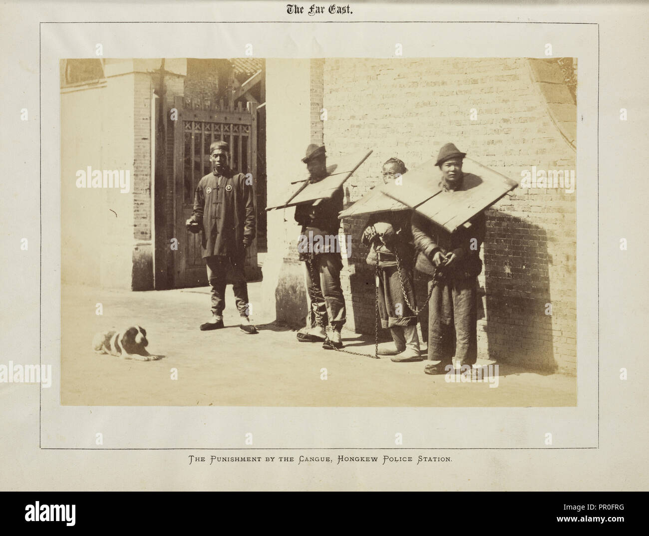 Cangue hi-res stock photography and images - Alamy