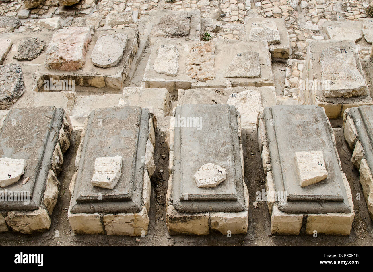 Tombs in israel hi-res stock photography and images - Alamy