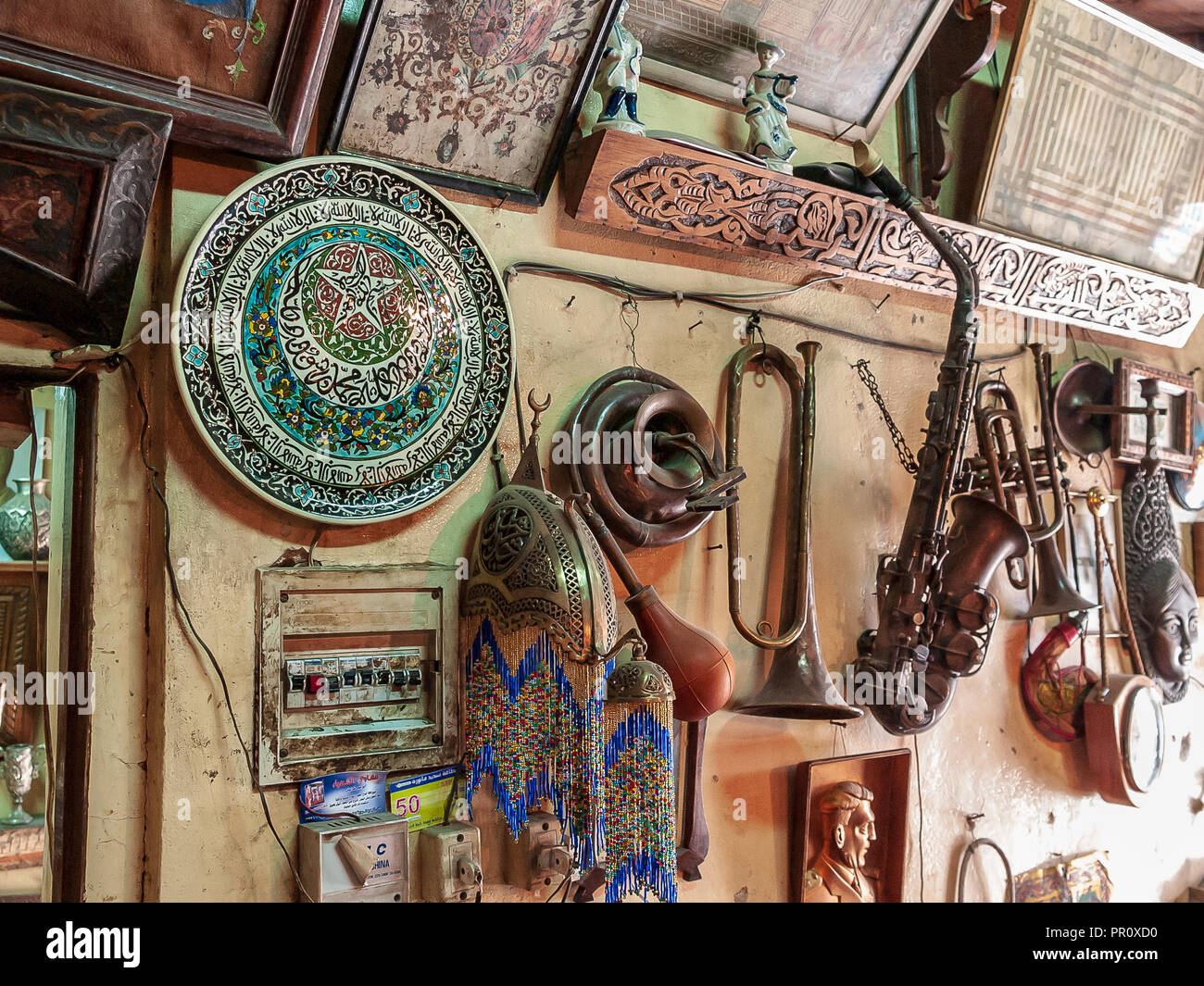 Souvenir shop syria hi-res stock photography and images - Alamy