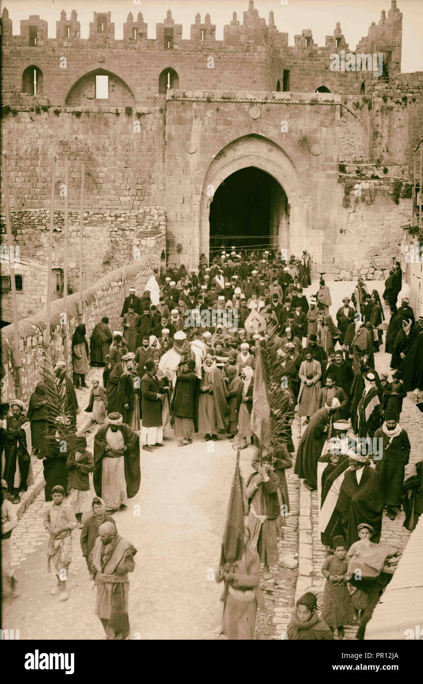 Muslim Funeral Stock Photos & Muslim Funeral Stock Images - Alamy