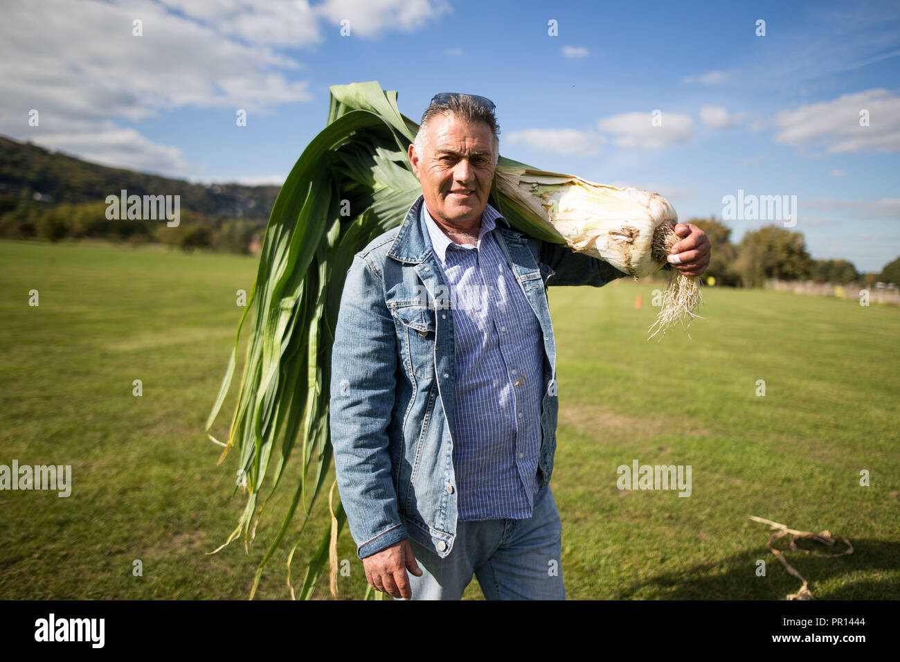 Paul Rochester from Count Durham with his world record giant leek ...